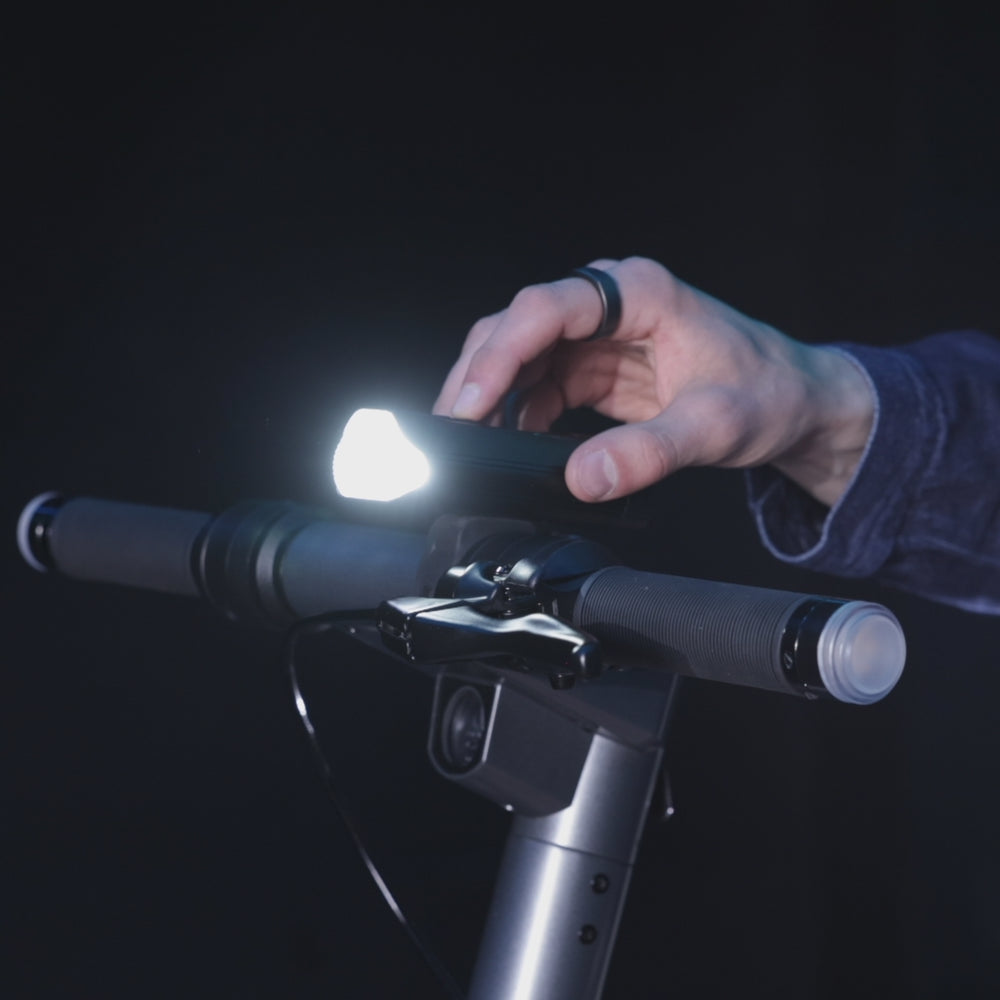 Apollo Headlight