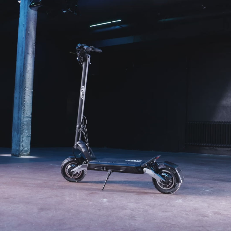 Apollo Phantom V4 | Ultimate High-Performance E-Scooter |Apollo Canada