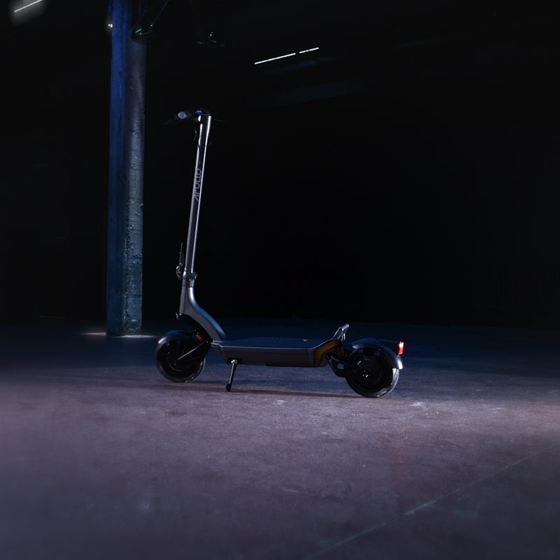 Apollo City 2024 | Ultimate Commuter Electric Scooter | Apollo Canada
